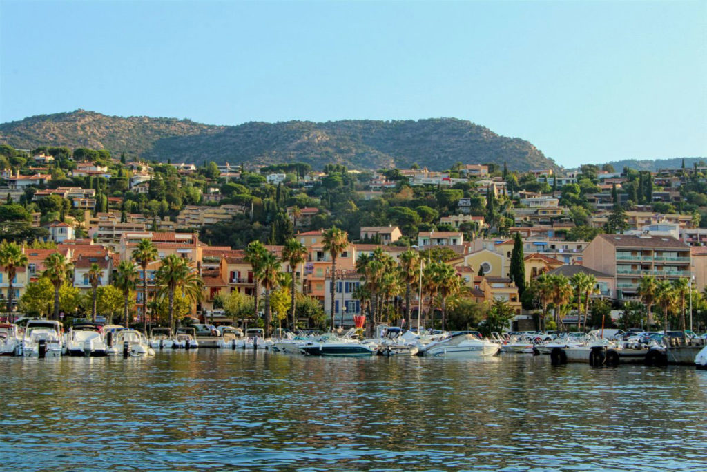 Le Lavandou and surroundings - Hôtel Astria